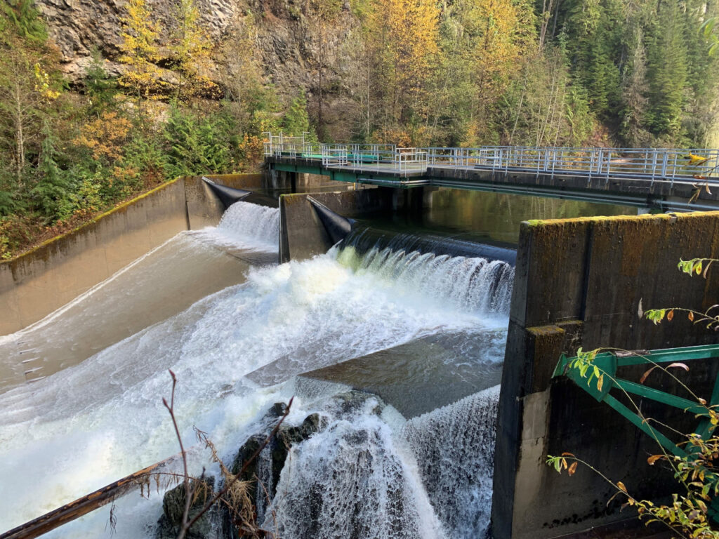 Rubber Dams | Air or Water Inflated Flexible Membrane Dam Solutions