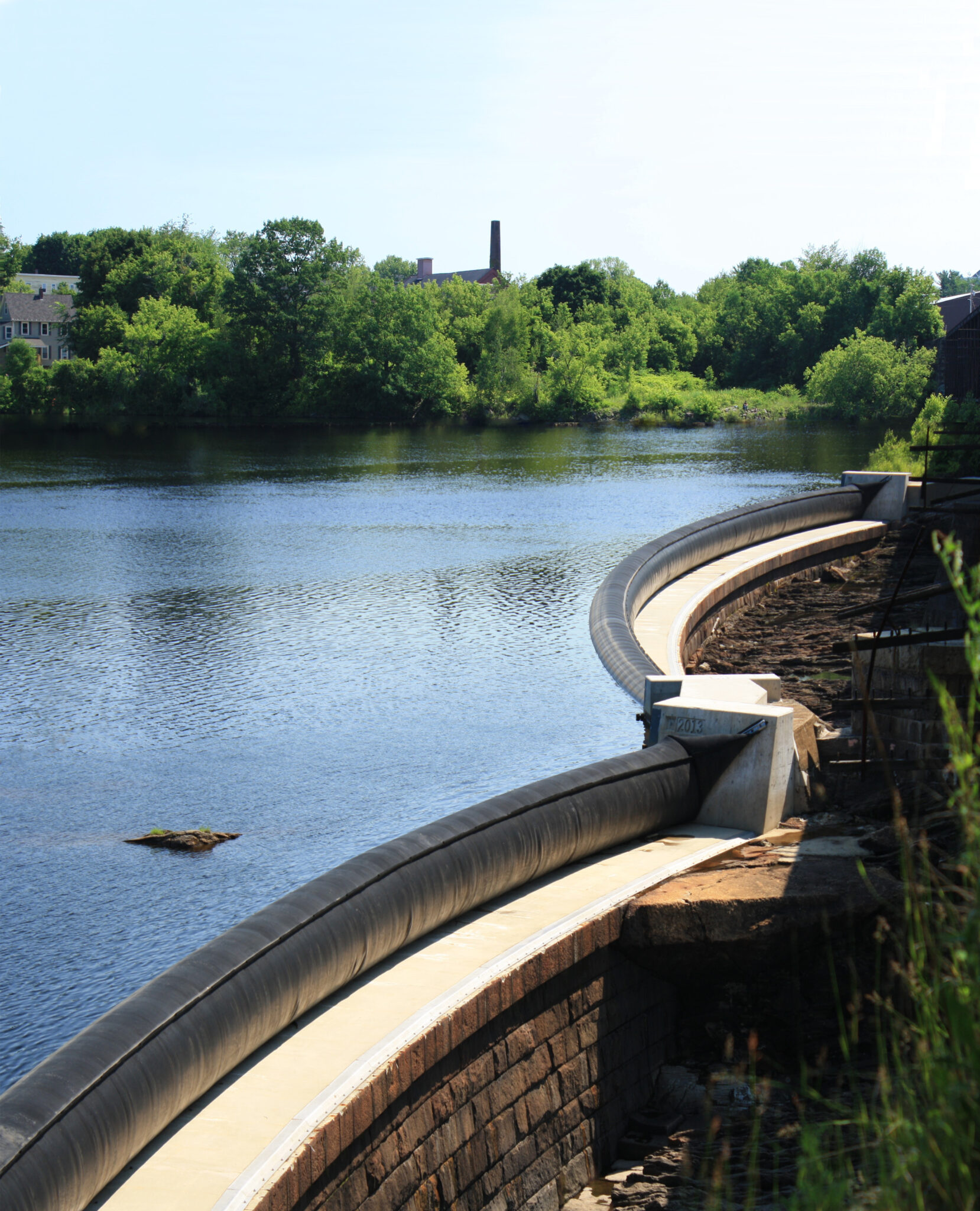 Rubber Dams | Air or Water Inflated Flexible Membrane Dam Solutions